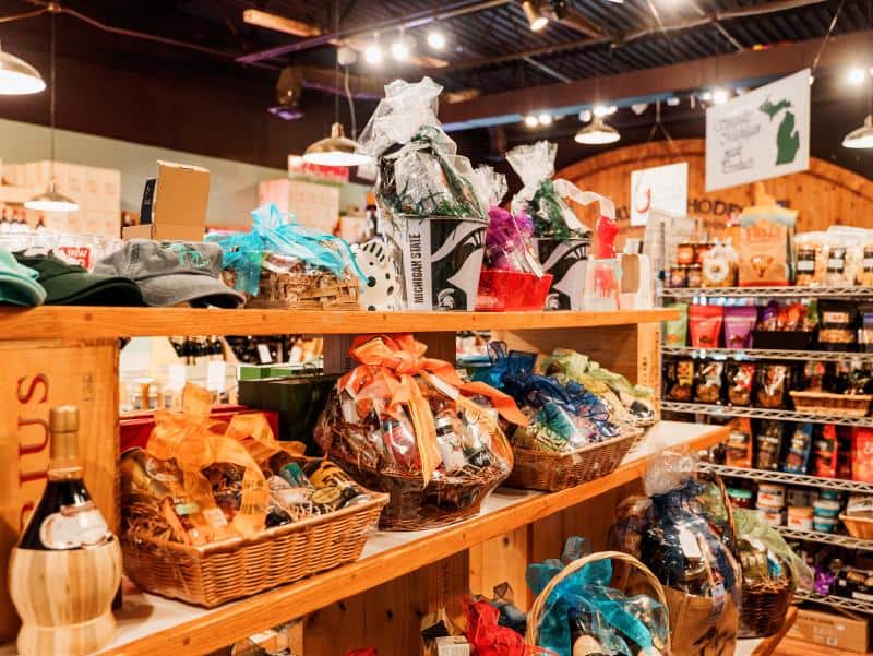 Dusty's Cellar | Fine Wines & Dining in Okemos